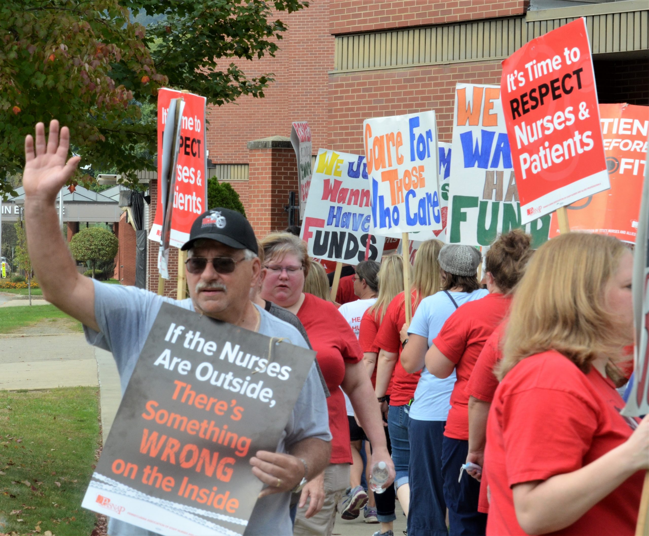 Nurses, others hold information picket outside hospital | News, Sports ...